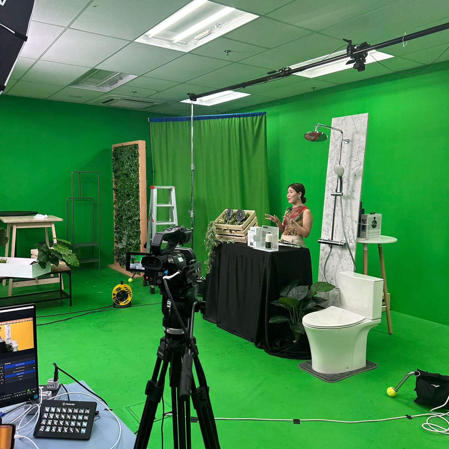 Kim Anne Tan: Premier Radio, Events, Video and Voice Over Talent Singapore